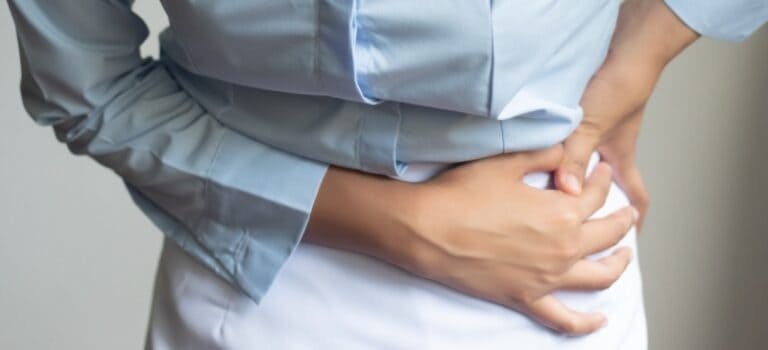 Pelvic Pain Symptoms, Causes and Natural Treatments - Dr. Axe