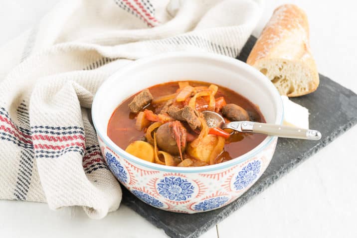 Hungarian Goulash (Gulyás) Recipe: A Traditional Beef Stew With Paprika ...