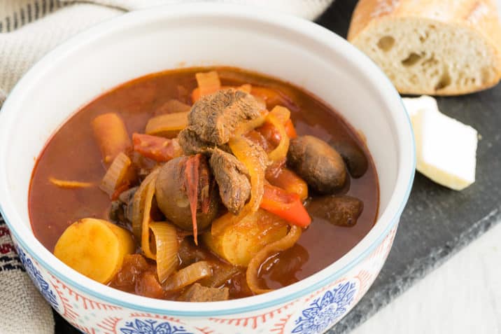 Hungarian Goulash (Gulyás) Recipe: A Traditional Beef Stew With Paprika ...