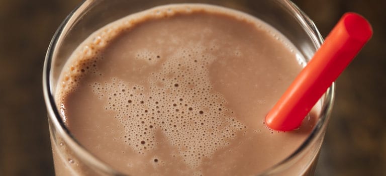 Meal Replacement Shakes Benefits, Best Options, Side Effects - Dr. Axe