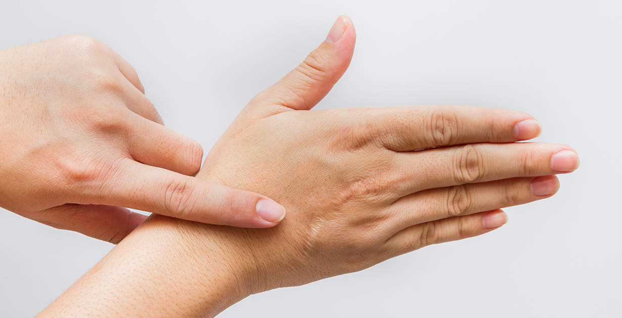 How to Get Rid of Scars Naturally (& Other Procedures) - Dr. Axe