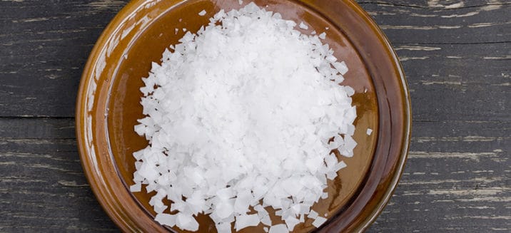 Magnesium Oil Benefits, Uses, DIY Recipes and Side Effects - Dr. Axe