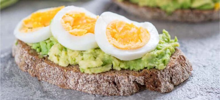 How Much Protein in an Egg? Plus Foods With More - Dr. Axe