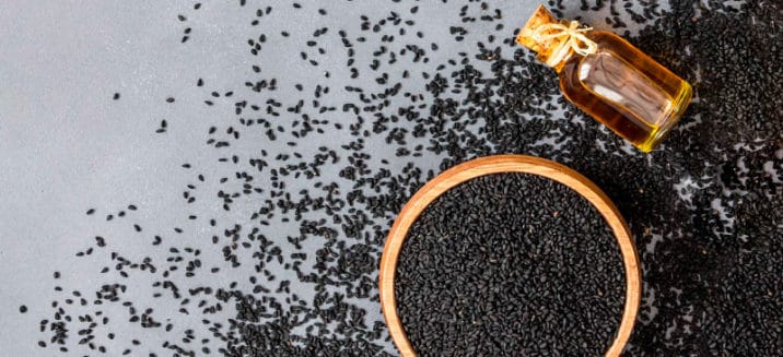 Black Seed Oil Benefits, Uses and Side Effects - Dr. Axe