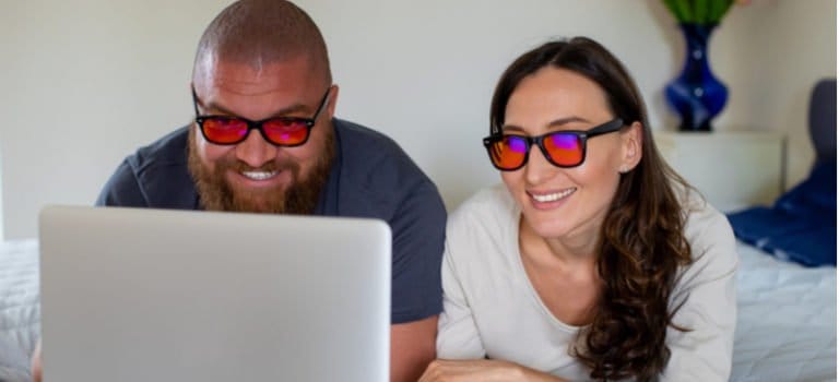 Do Blue Light Glasses Work: Beneficial or All Hype? - Dr. Axe