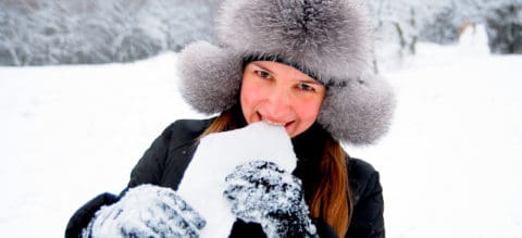 Can You Eat Snow? Is It Safe? Pros, Cons and Concerns - Dr. Axe
