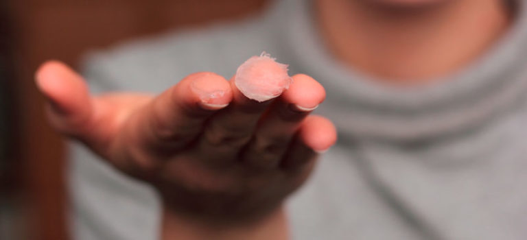 What Is Slugging? Benefits, Do's and Don'ts, How to Do It - Dr. Axe