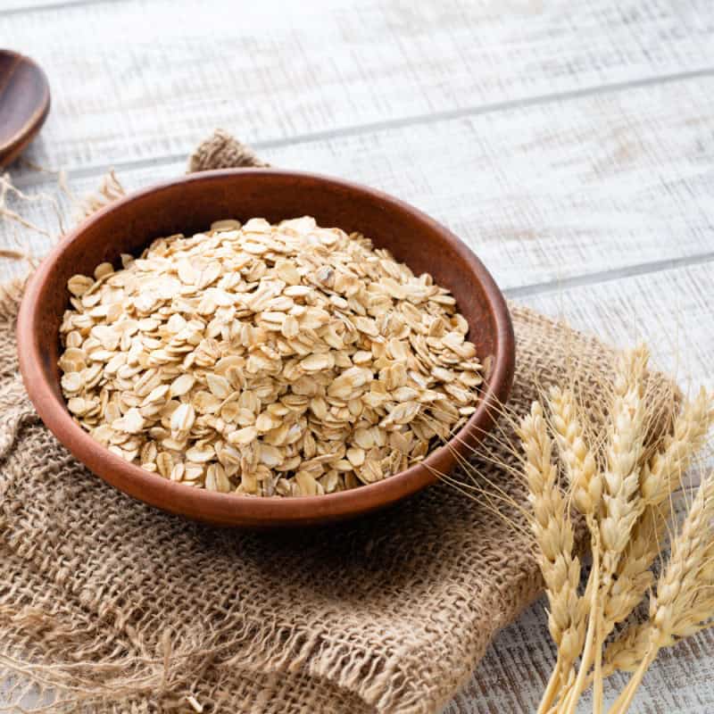 Oats Benefits, Nutrition Facts, Types and How to Use - Dr. Axe