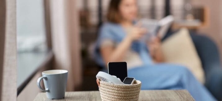 Digital Detox: Benefits, Tips and How to Get Started - Dr. Axe