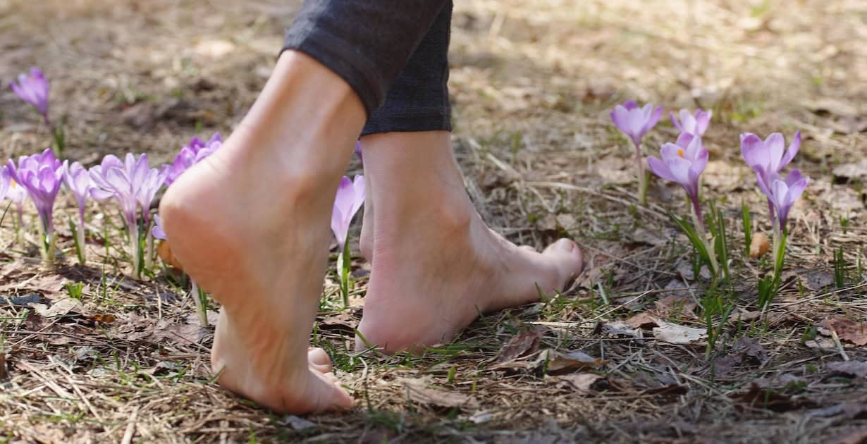 50 Grounding Techniques to Stay Present and Calm Your Mind